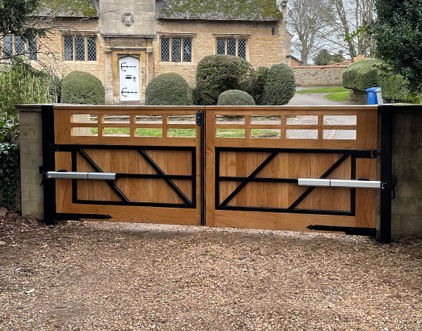 Surface Mounted Rams | Rear Surface Mounted Rams » Residential ...