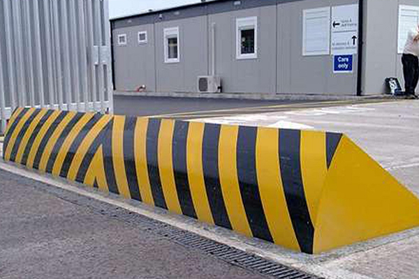 Rising Kerbs | Automatic Rising Kerbs » Residential & Commercial ...